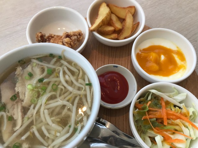 ROCKET・KITCHEN／ホームメイト